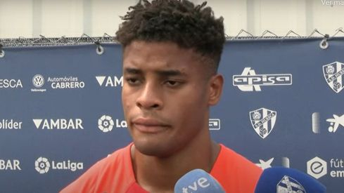 Kevin Carlos anuncia que llega para quedarse