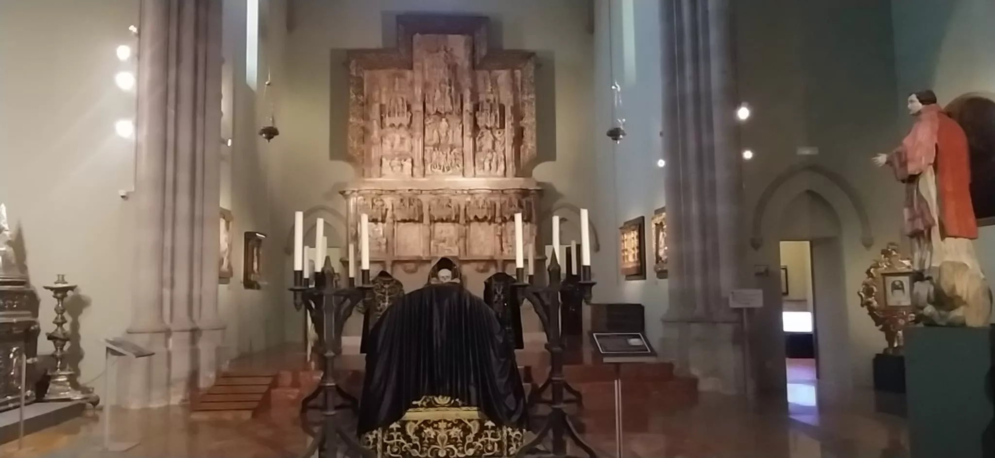 Visita a la Catedral oculta de Huesca
