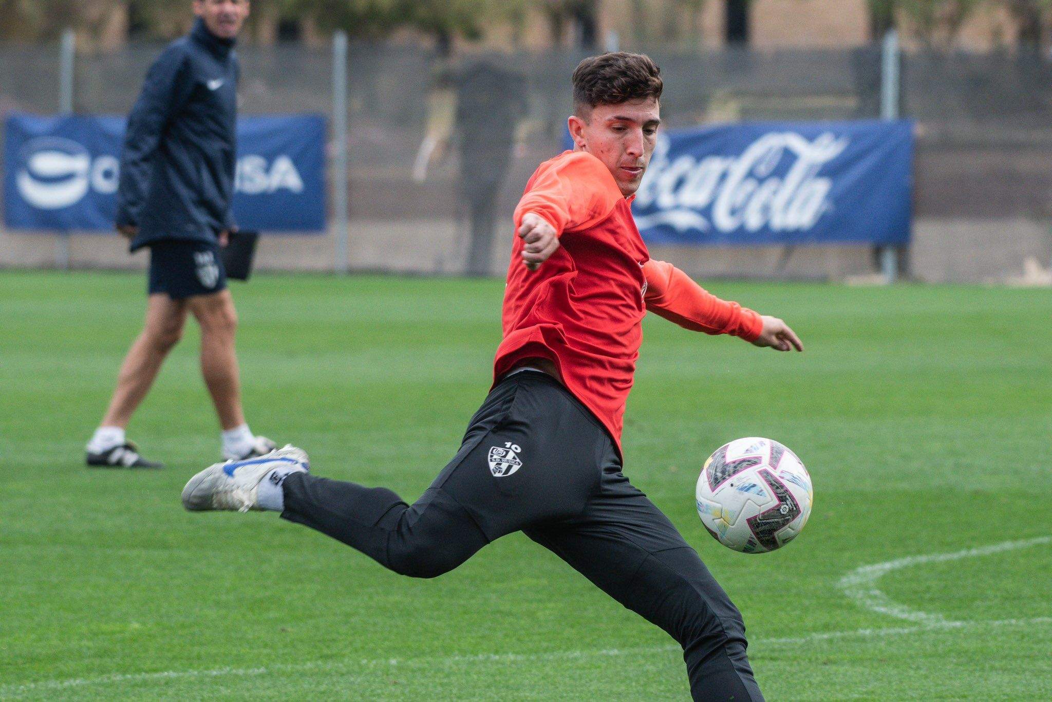 Dani Escriche y Florian, novedades en la convocatoria del Huesca ante ...