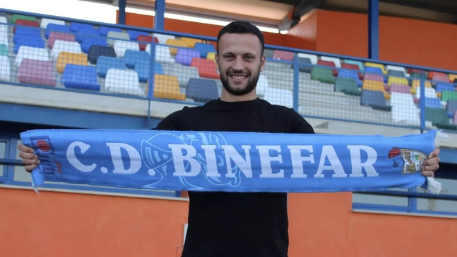 El Binéfar da la bienvenida a Genís Cases y Mario Moriano