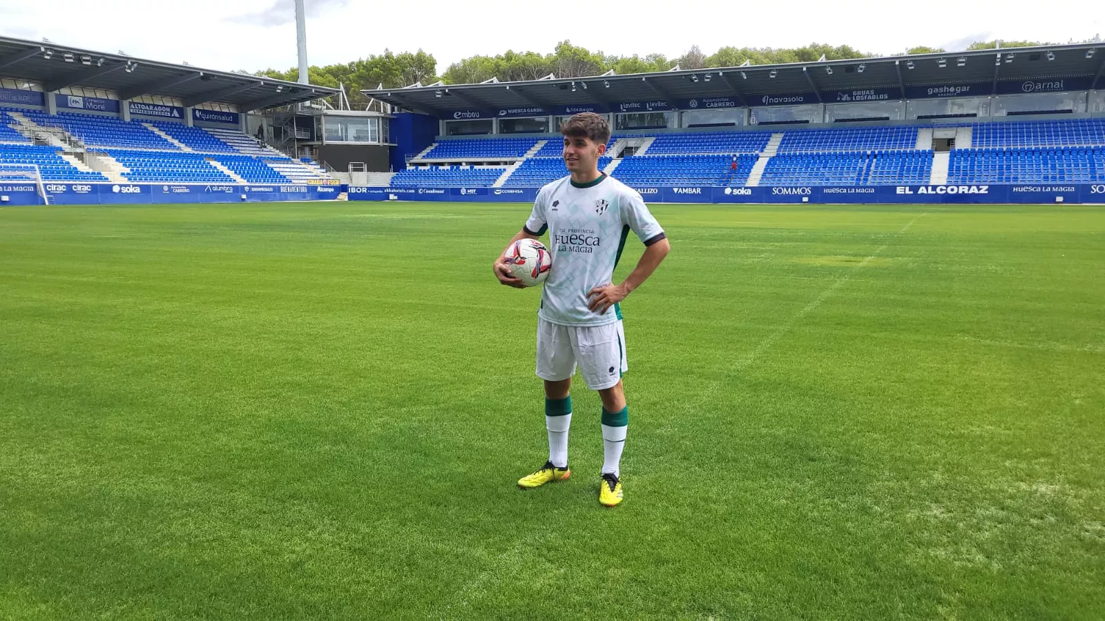 Javi Hernández: "Es un salto muy grande y me noto totalmente preparado"