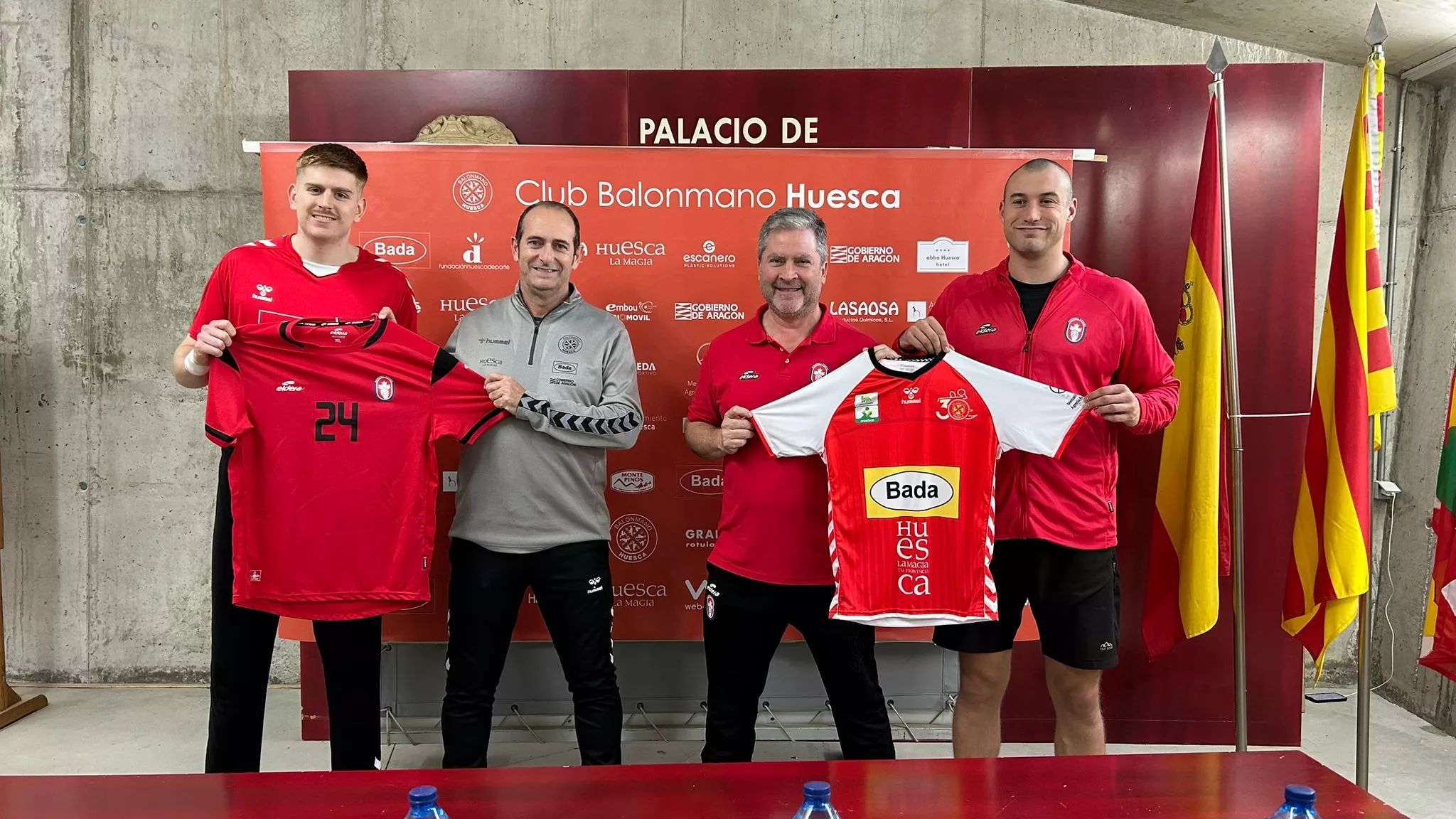 Nolasco y Decsi ante Canadá: El balonmano como vehículo para la solidaridad