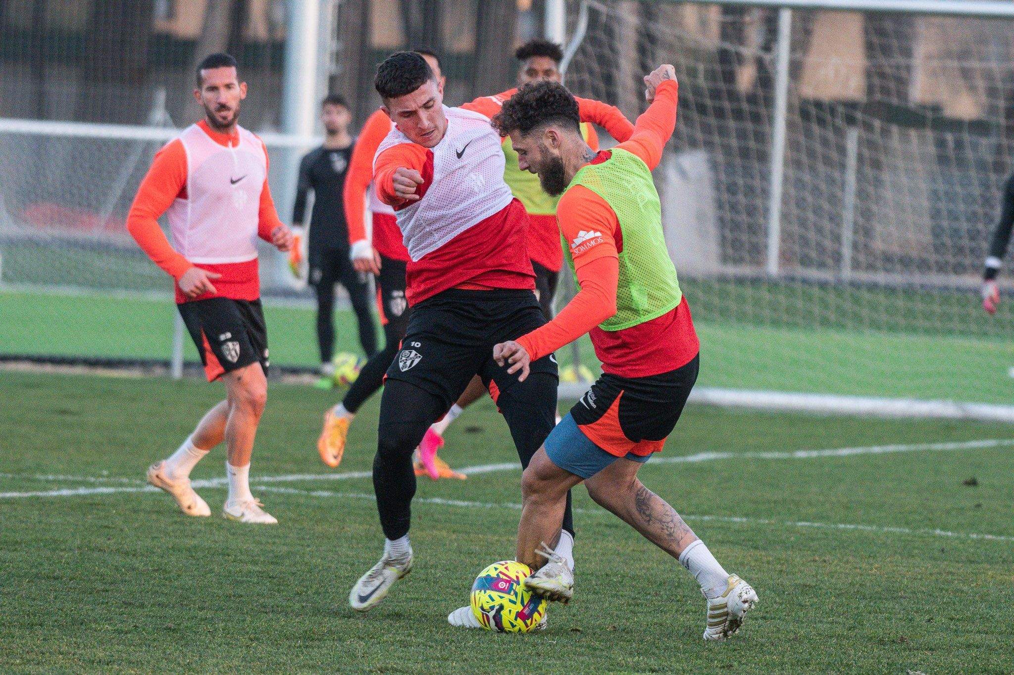 David Timor, peso pesado del vestuario, alza la voz para hacer ba...