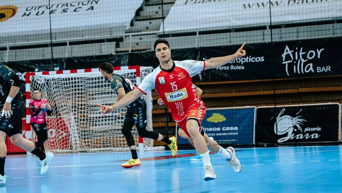 Ignacio Suárez seguirá en Bada Huesca