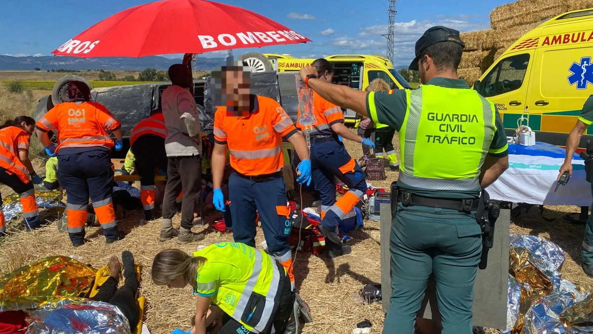 Ocho heridos, dos de ellos graves, en el vuelco de una furgoneta entre Ortilla y Ardisa