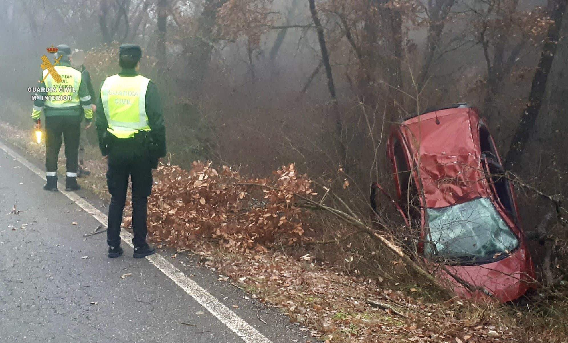 Una mujer herida en un accidente en Secastilla al salirse de la vía ...