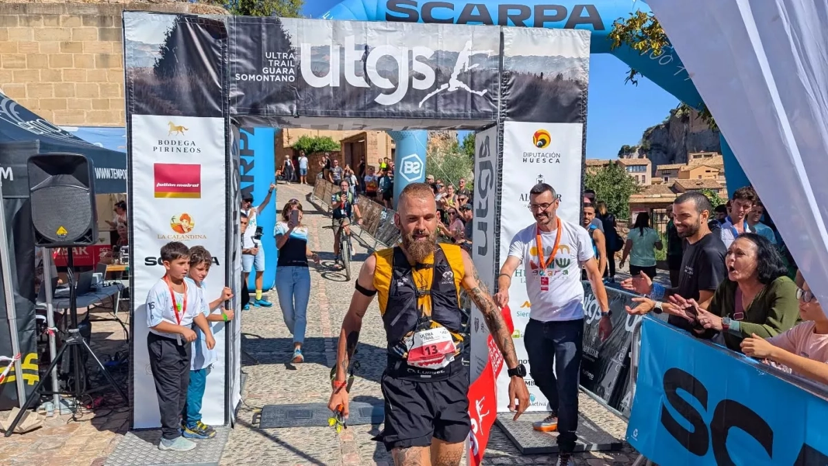 Aitor Tomás y Anne Bidalun son los más fuertes en los 82K de la Ultra ...