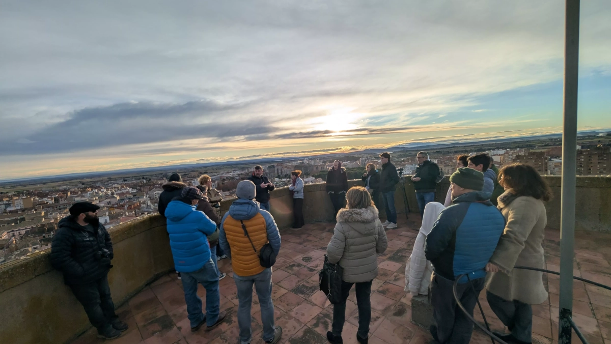 Historia y Naturaleza de Huesca, el atardecer vivido en la torre de la ...