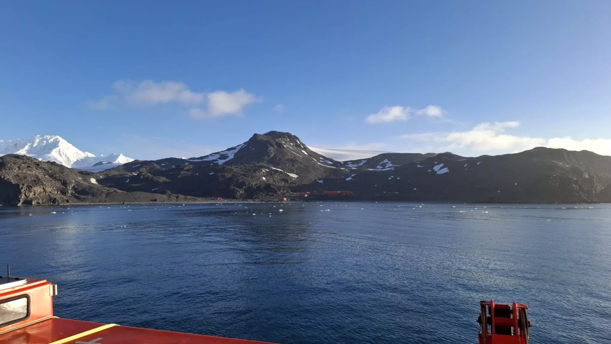 La Campaña Antártica del Ejército dirigida por el comandante oscense ...