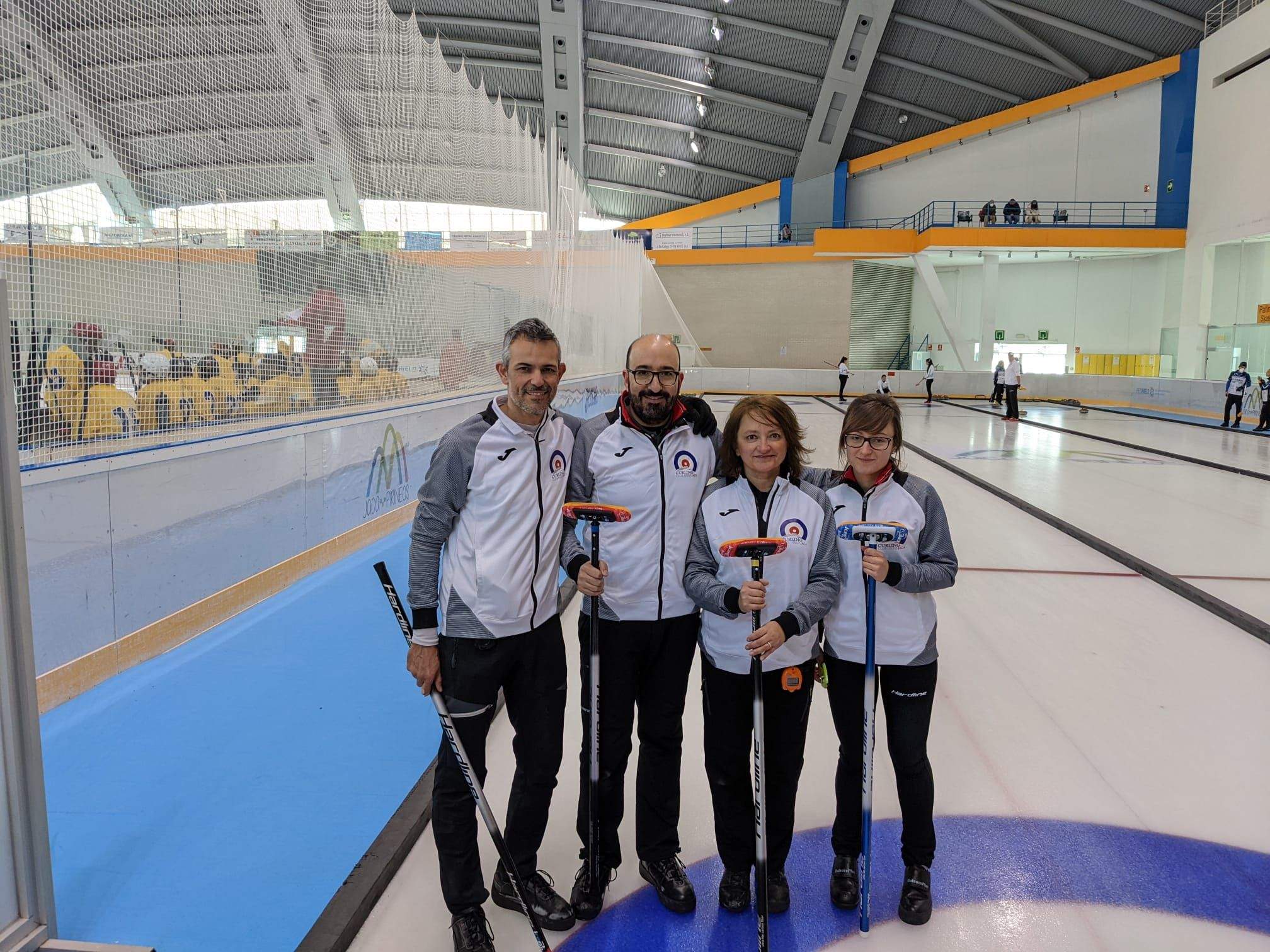 El Curling Hielo Jaca tendrá dos equipos en el Nacional de Dobles...