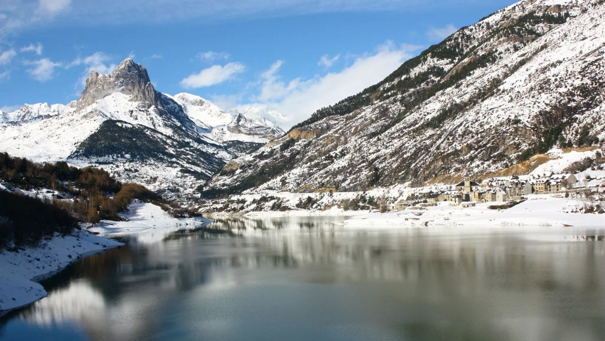 Huesca, finalista a Destino Nacional en los Premios Condé Nast Traveler ...