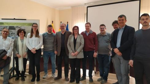 Se prevé iniciar este año las obras de mejora del firme de la A-1210 entre Almudévar y Tardienta.