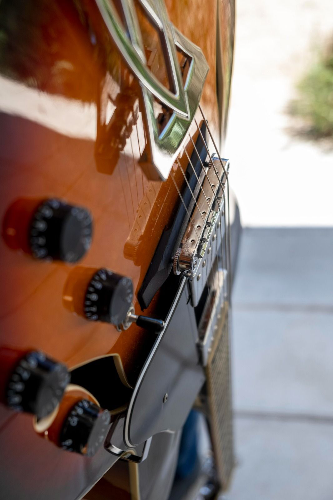 El Rotomotor de Virgilio Aljama absorbe el Pájaro Uyuyuy de Tardienta en un videoclip