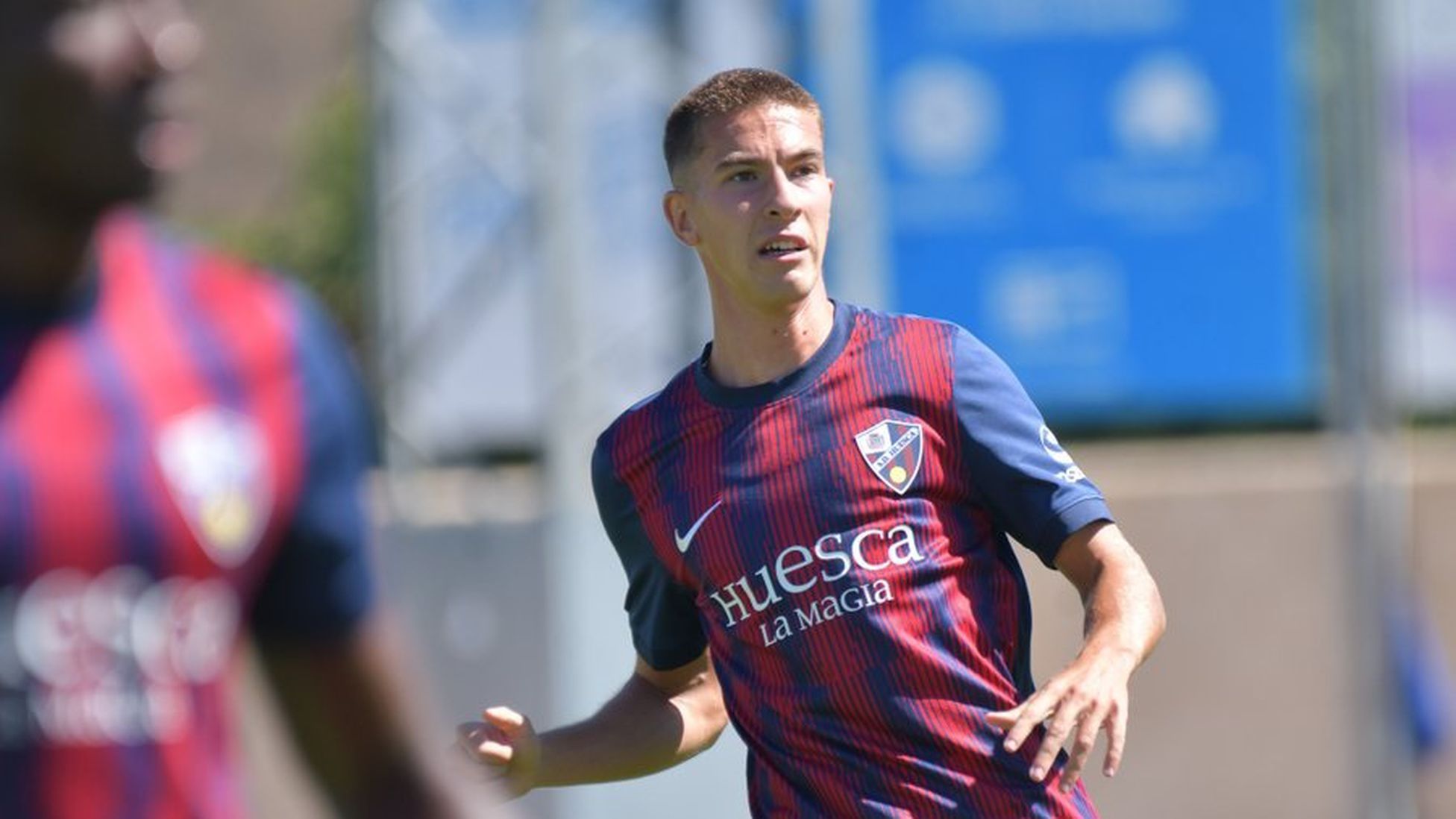 Tomeo: "No he hablado con el club, pero mi idea es seguir aquí"